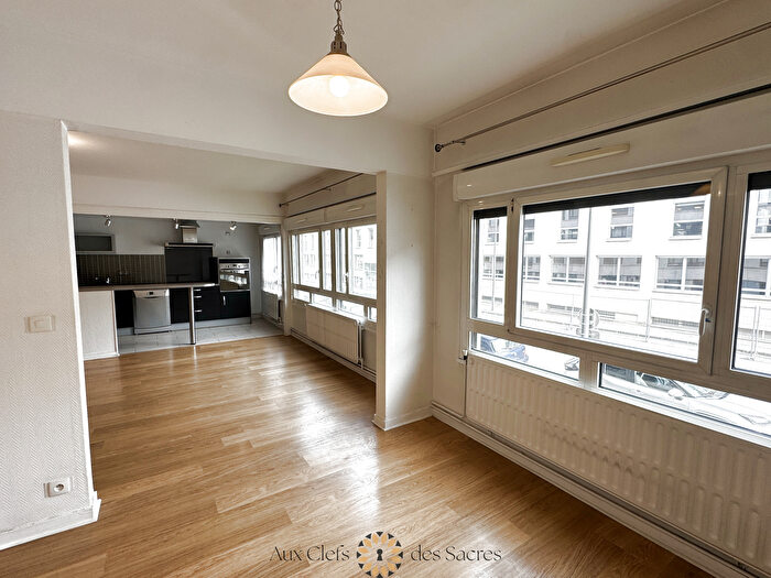 Appartement à vendre - Reims, Barbâtre - 4 pièces - 2 chambres