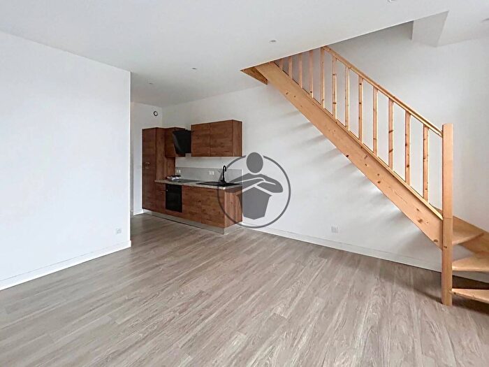 Maison à louer - Guise - 3 pièces - 2 chambres