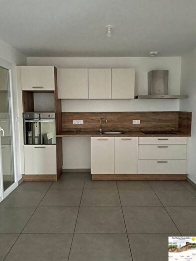 Maison à louer - Lacenas - 6 pièces - 4 chambres