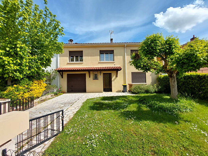 Maison à vendre - Saint-Juéry - 5 pièces - 4 chambres