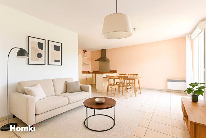 Appartement 2 pièces à Villeron, à vendre