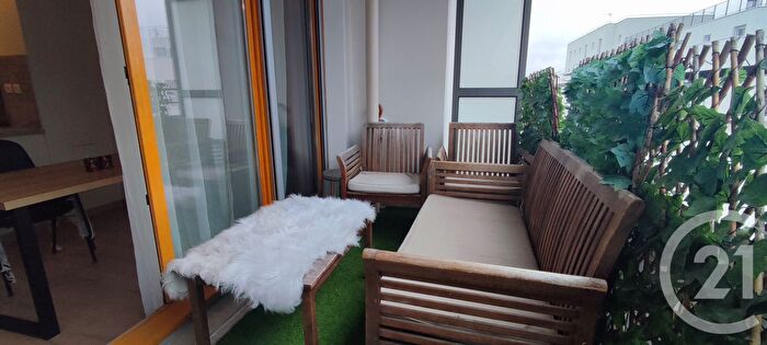 Appartement à louer - Choisy-le-Roi, Centre-ville, Parc Prairie, Hautes Bornes - 2 pièces - 1 chambre