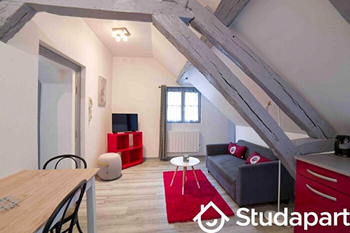 Cathédrale, Troyes - Appartement 2 pièces à louer