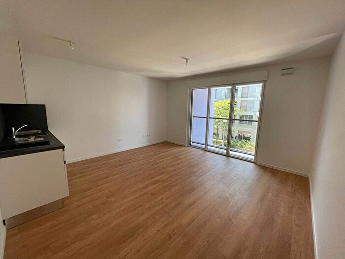 Appartement à louer - Neudorf Est Centre, Strasbourg - 1 pièce