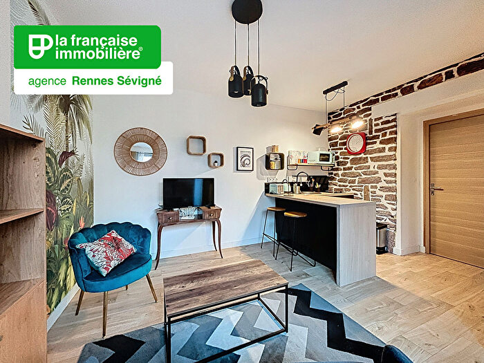 Appartement à louer - Quartiers Nord-Est, Jeanne dArc - 2 pièces - 1 chambre