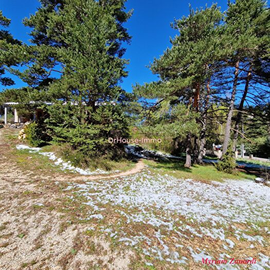 Maison à vendre - La Martre - 6 pièces - 4 chambres