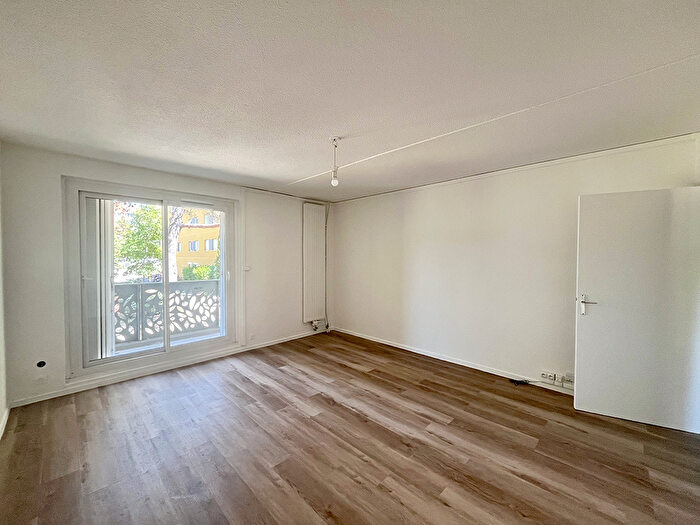 Aix-en-Provence, Jas de Bouffan : Appartement 2 pièces à vendre