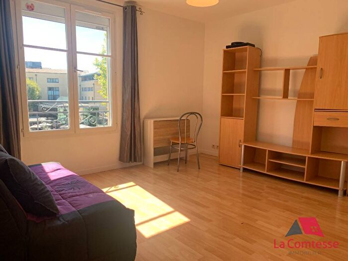 Appartement à louer - Aix-en-Provence - 1 pièce