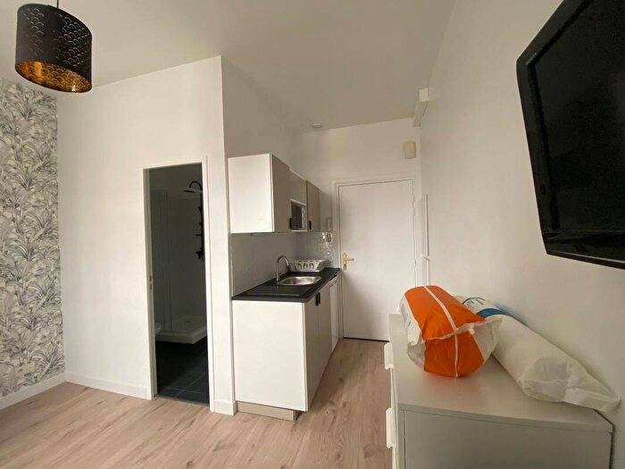 Centre Ville, Périgueux : Appartement 1 pièce à louer