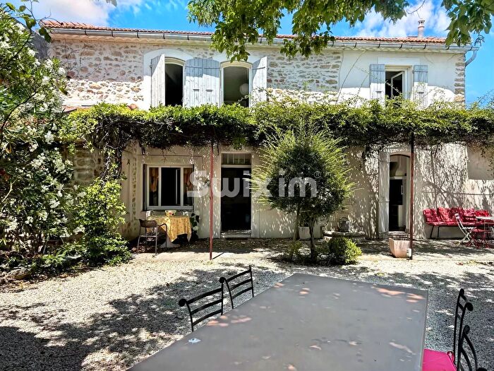 Maison à vendre - Sainte-Cécile-les-Vignes - 8 pièces - 5 chambres