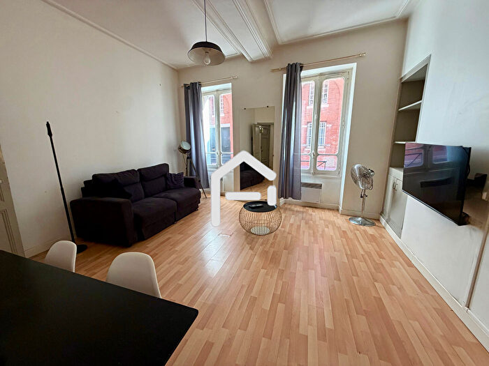 Appartement à louer - Toulouse, Les Carmes-Esquirol - 2 pièces - 1 chambre