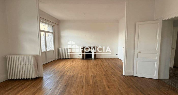 Appartement 4 pièces à louer à Gare Nord et Ouest, Charleville-Mézières
