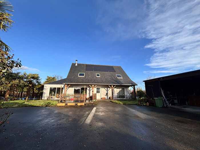 Maison à vendre - La Landec - 9 pièces - 6 chambres