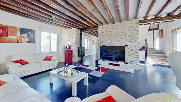 Maison à vendre - Ozoir-la-Ferrière, Vieux village, Armainvilliers, Notre Dame - 6 pièces - 4 chambres