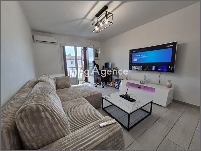 Appartement 3 pièces à Le Luc, à vendre