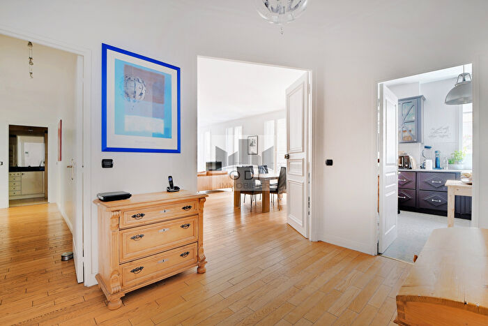 Appartement 5 pièces à vendre à Paris 16ème, Porte de Saint-Cloud, Auteuil-Sud