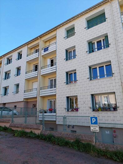 Appartement à louer - Saint-Just-la-Pendue - 3 pièces - 2 chambres