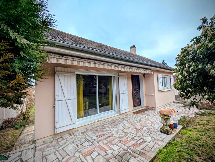 Maison à vendre - La Queue-lez-Yvelines, La Queue-les-Yvelines - 5 pièces - 3 chambres