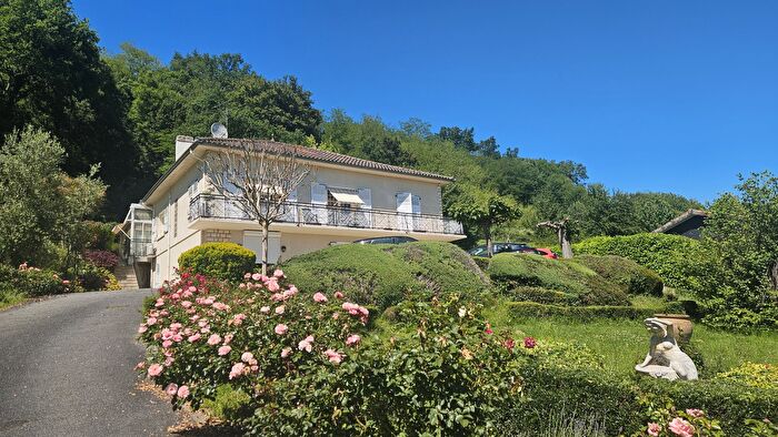 Maison 5 pièces à vendre - Villeneuve-de-Rivière