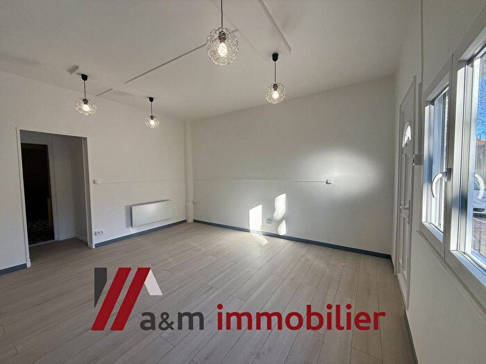 Appartement à louer - Port-de-Bouc - 2 pièces - 1 chambre