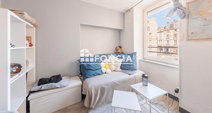 Appartement à vendre - Clermont-Ferrand, Jaude, Fontgiève Saint-Alyre - 1 pièce