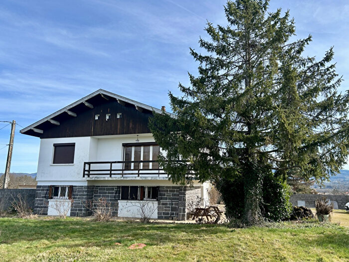 Maison à vendre - Peschadoires - 5 pièces - 3 chambres