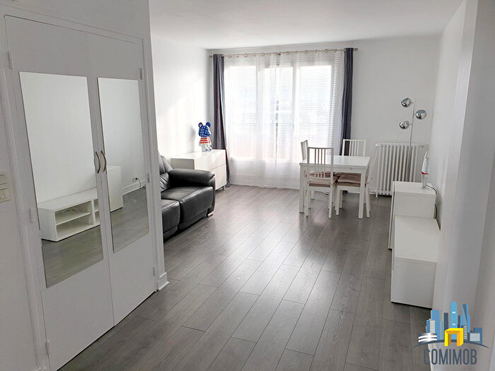 Appartement 3 pièces à louer à Houilles, Centre-ville