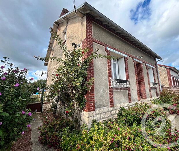 Maison à vendre - Verberie - 6 pièces - 4 chambres