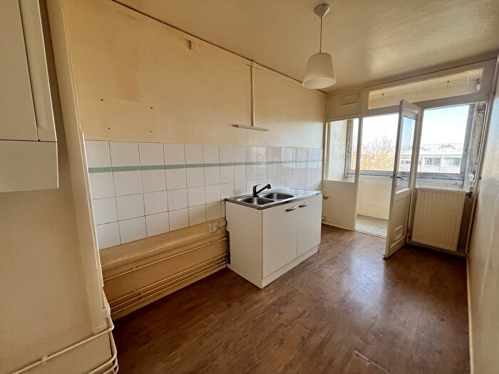 Villenave-d'Ornon, Chambéry, La Monnaie, Carbonnieux, Trigan : Appartement 3 pièces à vendre