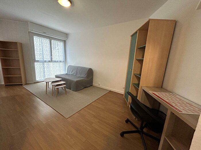 Appartement 1 pièce à louer à Caudèrès, Talence