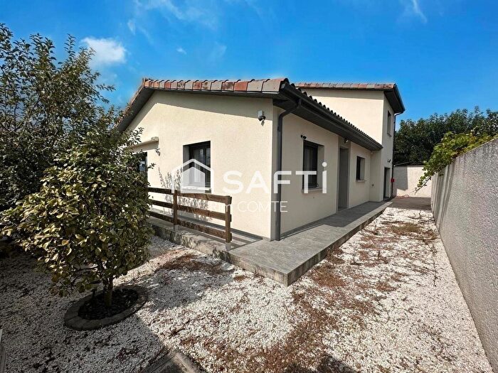 Maison à vendre - Salaise-sur-Sanne - 5 pièces - 3 chambres