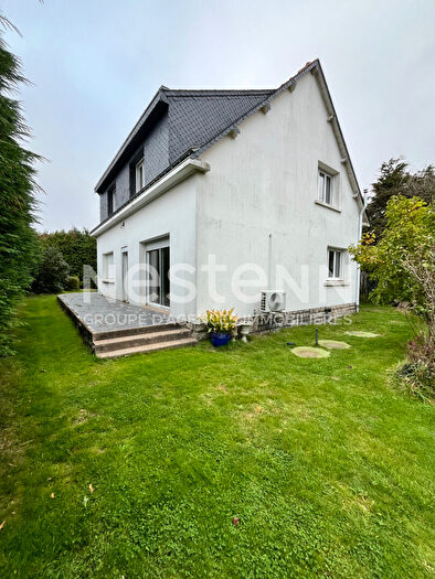 Maison à louer - Moustoir-Remungol - 5 pièces - 3 chambres