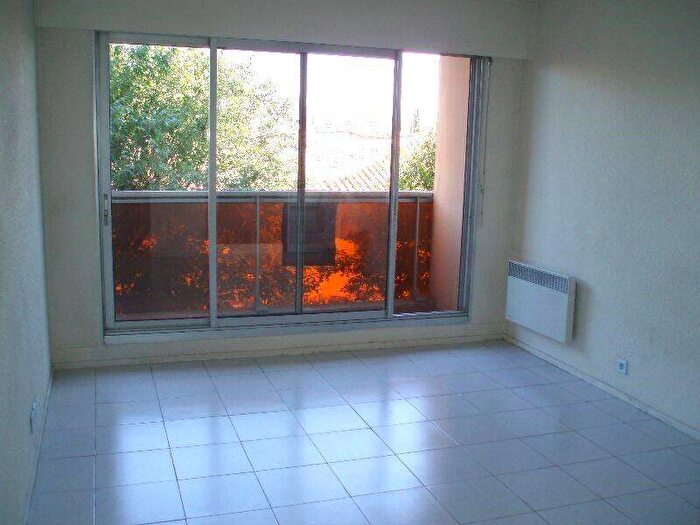 Appartement à louer - La Timone, Marseille ème arrondissement - 1 pièce