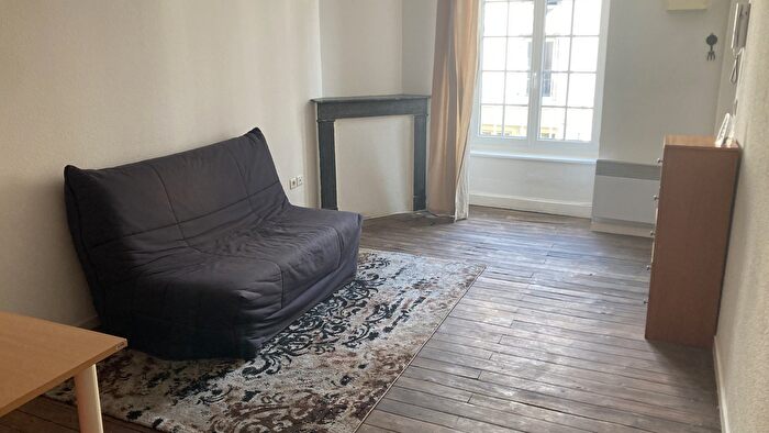Clermont-Ferrand, Jaude, Fontgiève Saint-Alyre : Appartement 1 pièce à louer