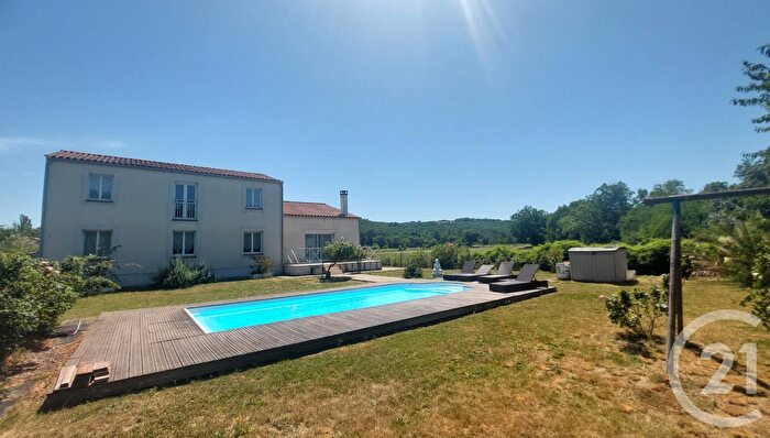 Belvèze-du-Razès : Maison 7 pièces à vendre