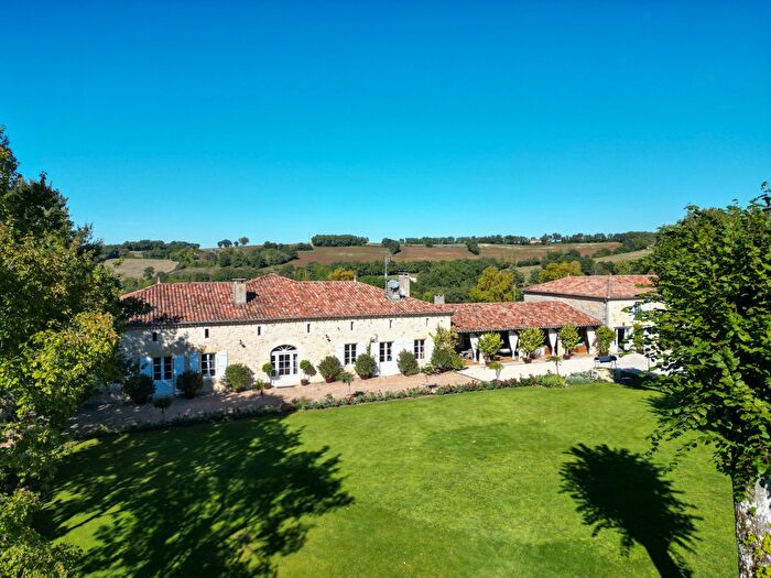 Maison à vendre - Condom - 13 pièces - 7 chambres