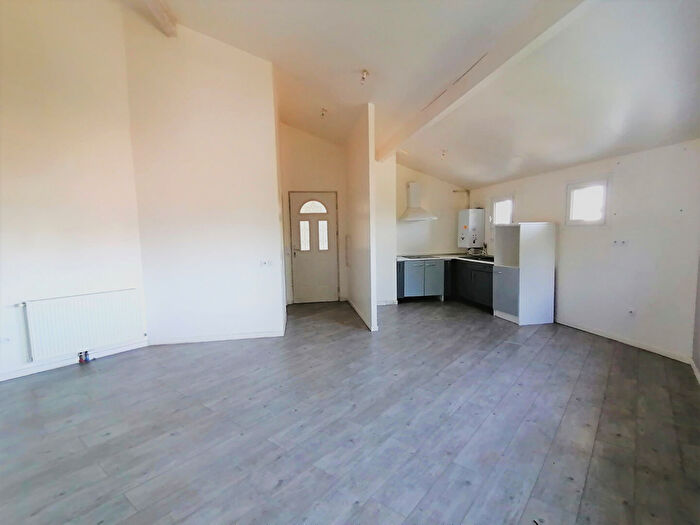 Appartement 3 pièces à Lormont, Bourg, Mairie, à louer