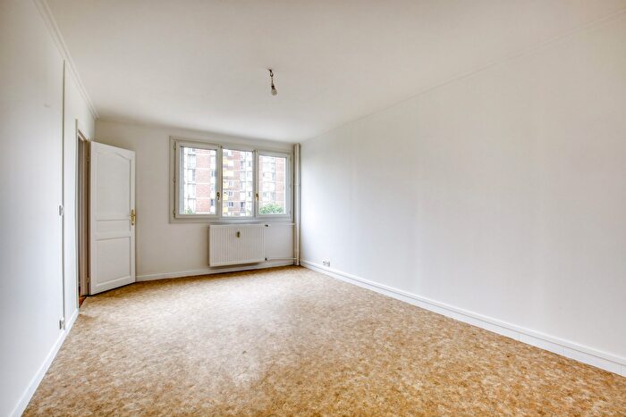 Appartement 3 pièces à Saint-Denis, Delaunay, Belleville, à vendre
