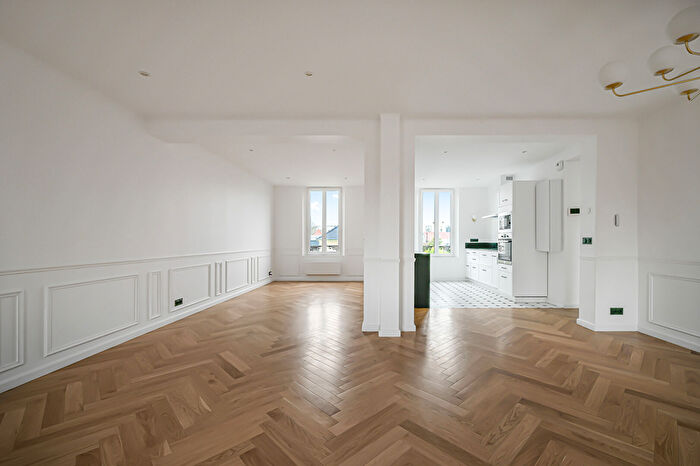 Clamart, Percy, Schneider : Maison 7 pièces à vendre