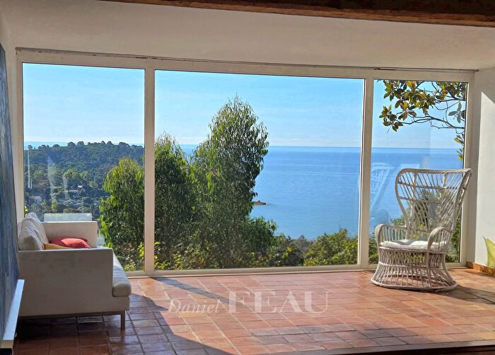 Maison à vendre - Rayol-Canadel-sur-Mer - 7 pièces - 6 chambres