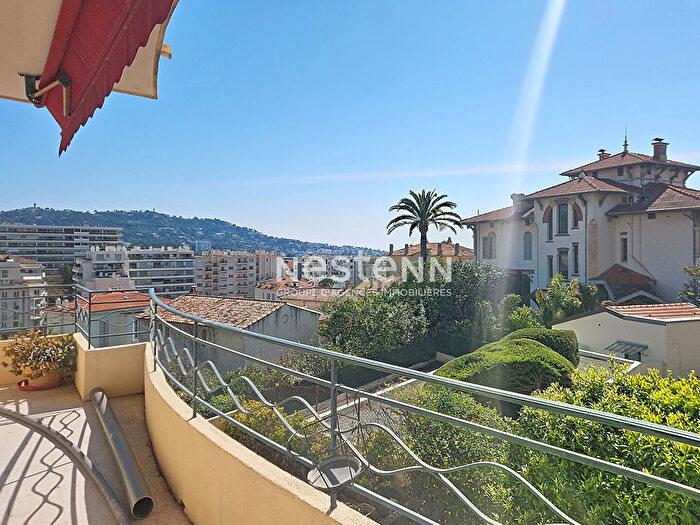 Appartement à vendre - Cannes - 3 pièces - 2 chambres