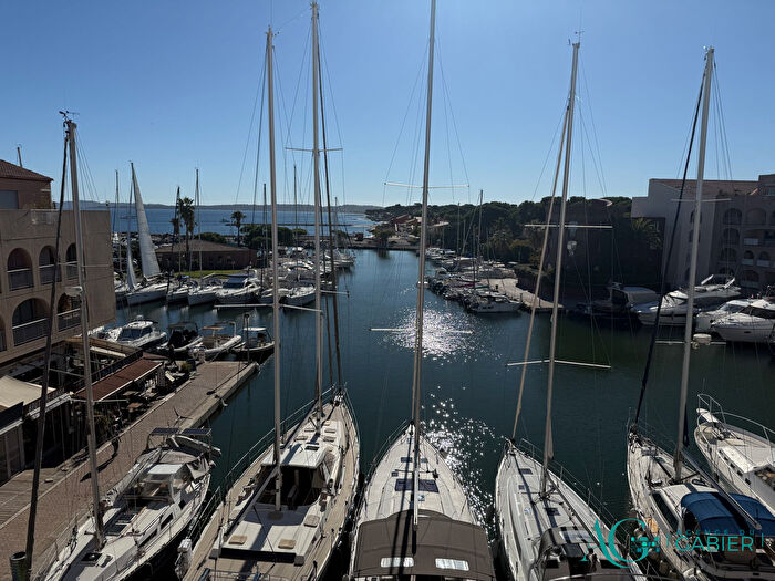 Appartement à vendre - Hyères, Port - 3 pièces - 1 chambre