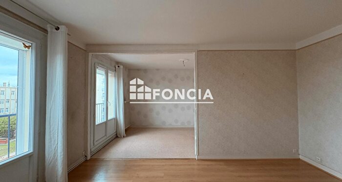 Appartement à vendre - Lucé, Centre-ville - 3 pièces