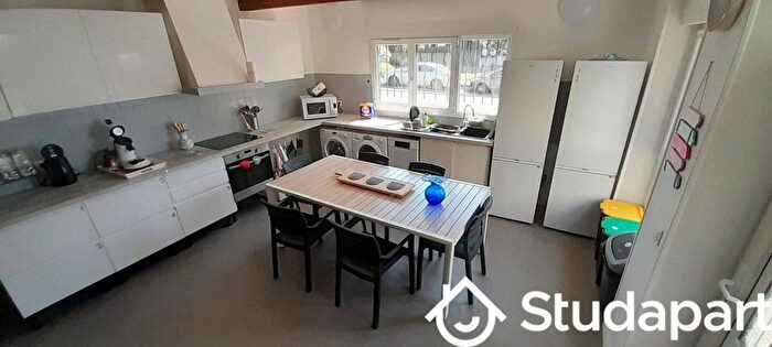 Charles de Gaulle-Gambetta, Savigny-sur-Orge : Appartement 1 pièce à louer
