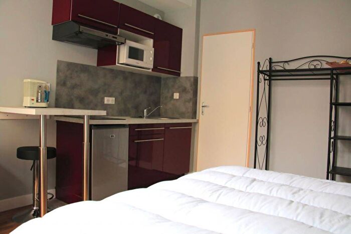 Appartement 1 pièce à Marche, Vichy, à louer
