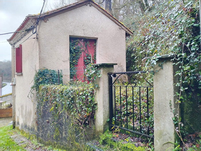 Maison à vendre - Sourzac - 4 pièces - 2 chambres