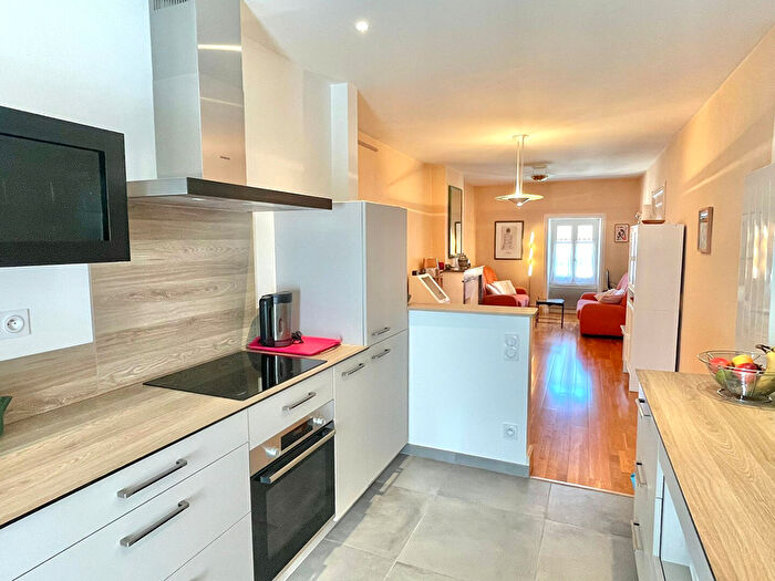 Appartement à vendre - Bourgoin-Jallieu, Centre-ville, Pont Saint-Michel - 2 pièces - 1 chambre