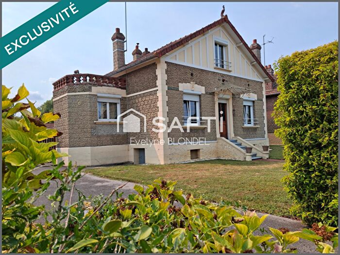Maison 7 pièces à Hermes, à vendre