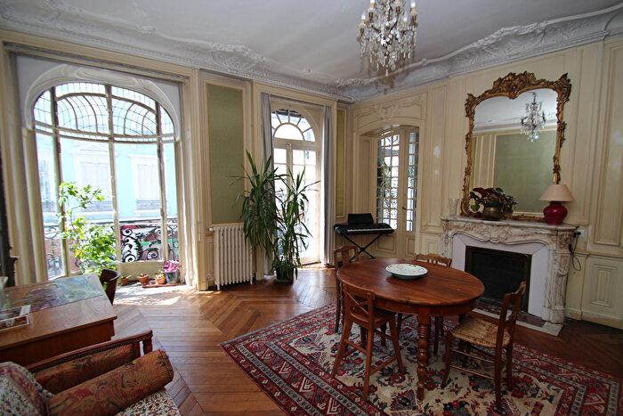 Appartement à vendre - Chalon-sur-Saône, La Citadelle - 5 pièces