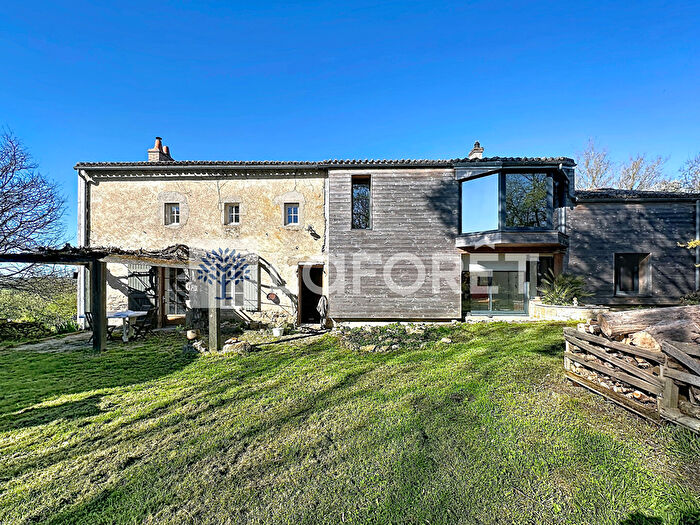 Saint-Loup-Lamairé : Maison 5 pièces à vendre
